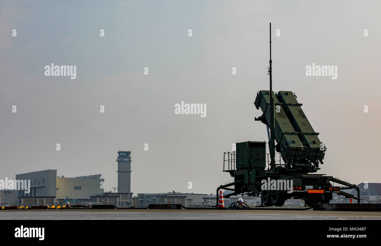 Patriot advanced capability pac 3 missile hi-res stock photography and ...