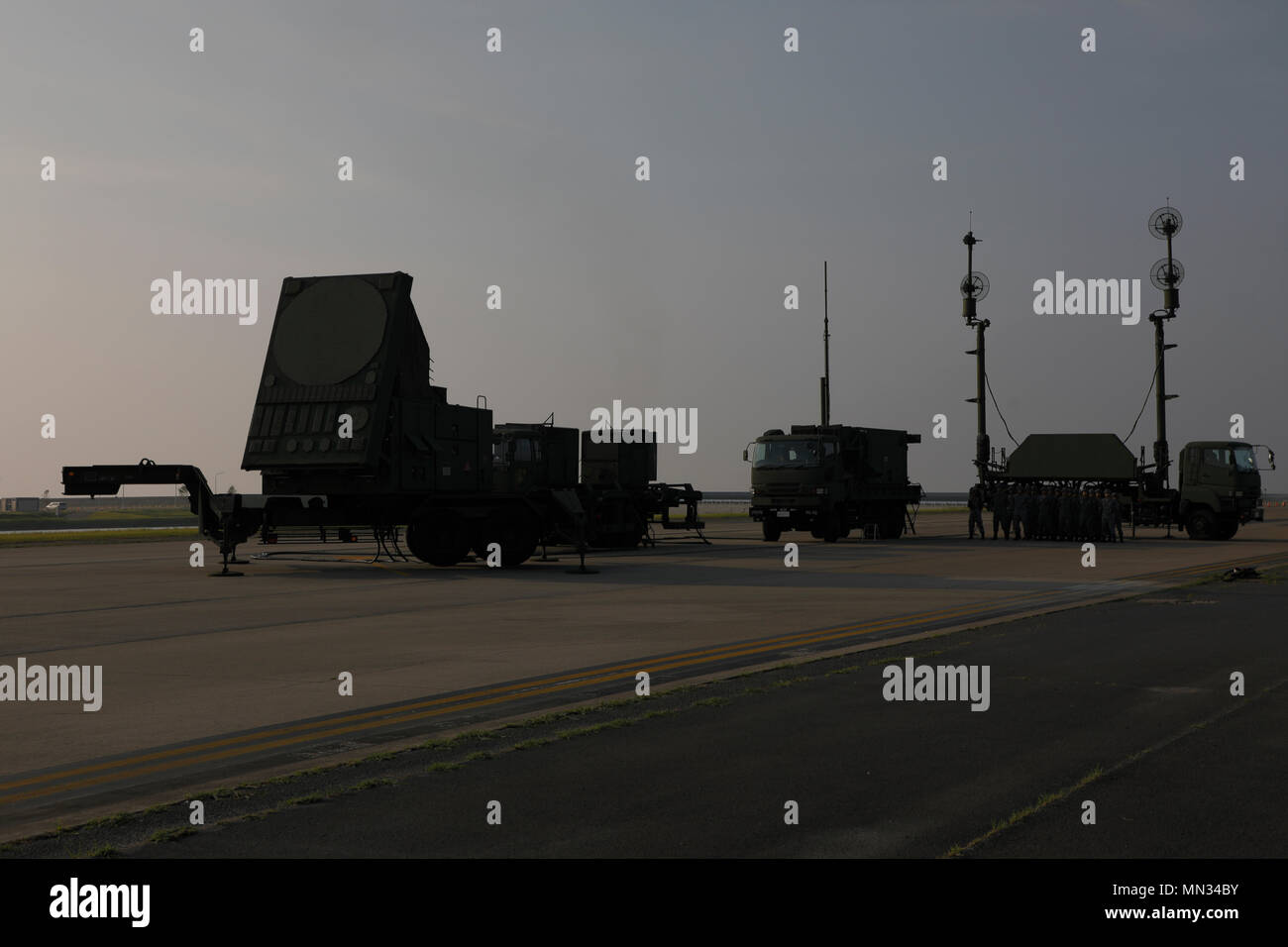 Service members with the Japan Air Self-Defense Force (JASDF) 2nd Air ...