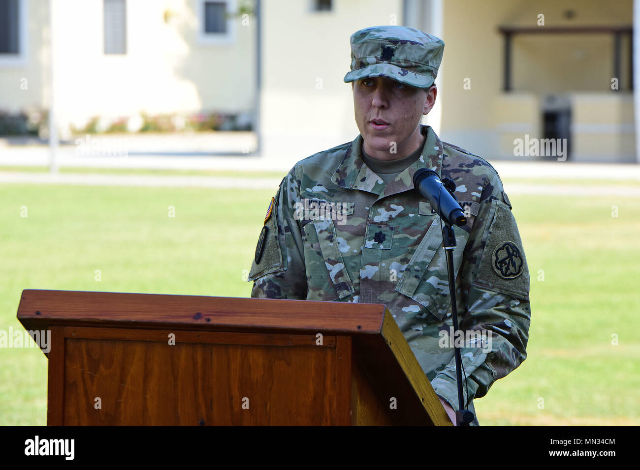 Change of responsability ceremony hi-res stock photography and images - Alamy