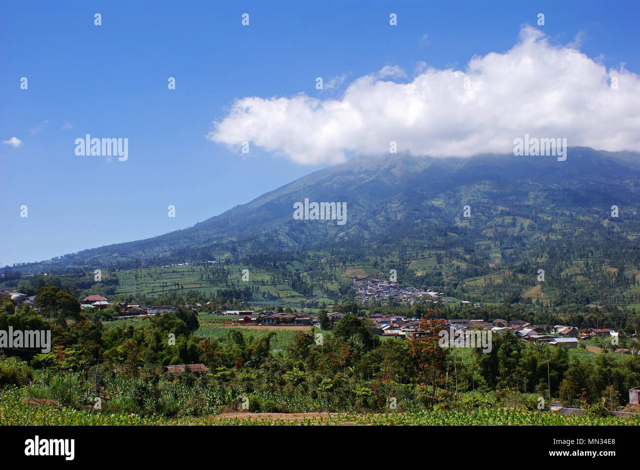 Mountain central java hi-res stock photography and images - Alamy