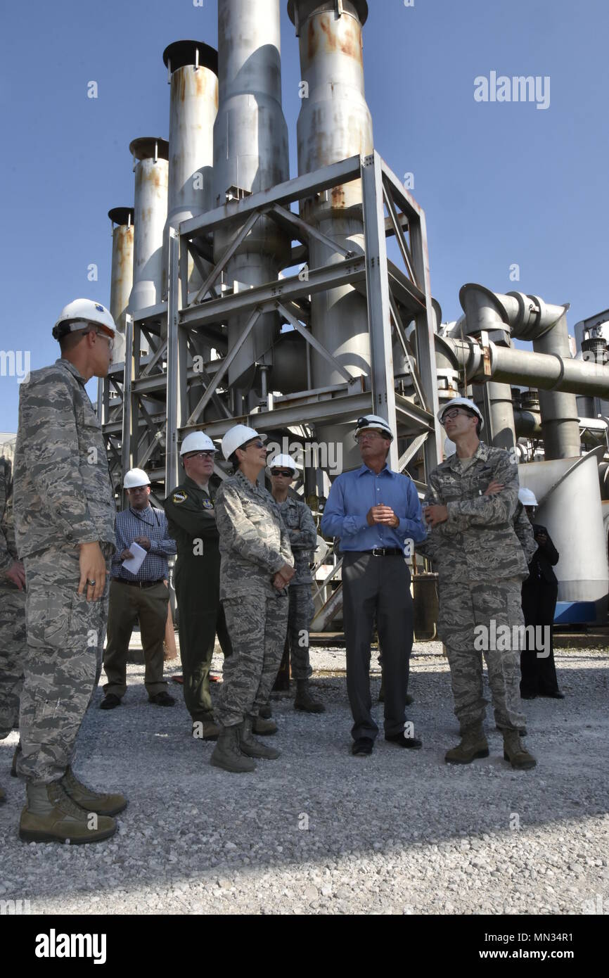 ARNOLD Air Force Base, Tenn. – Gen. Ellen M. Pawlikowski, Air Force ...