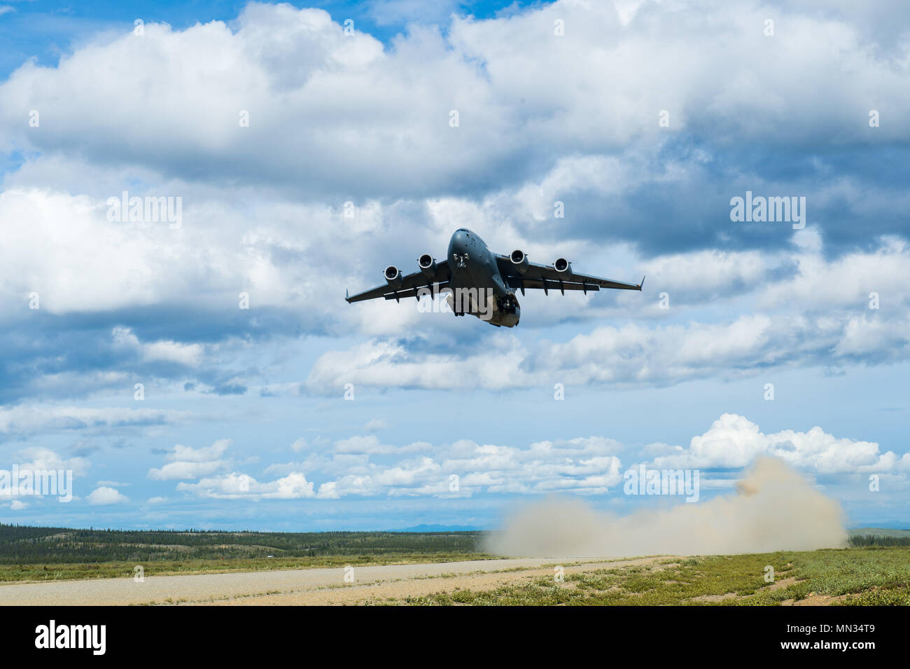 U.S. Air Force C-17 pilots from the 317th Airlift Squadron practice ...