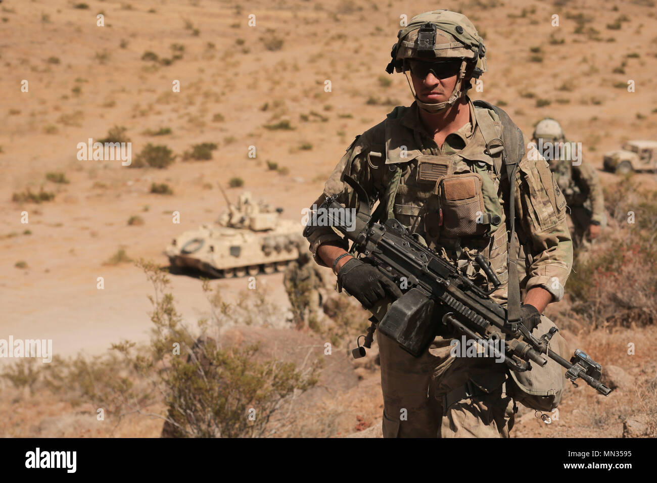 U.S. Army Soldiers assigned to 1st Battalion, 6th Infantry Regiment ...