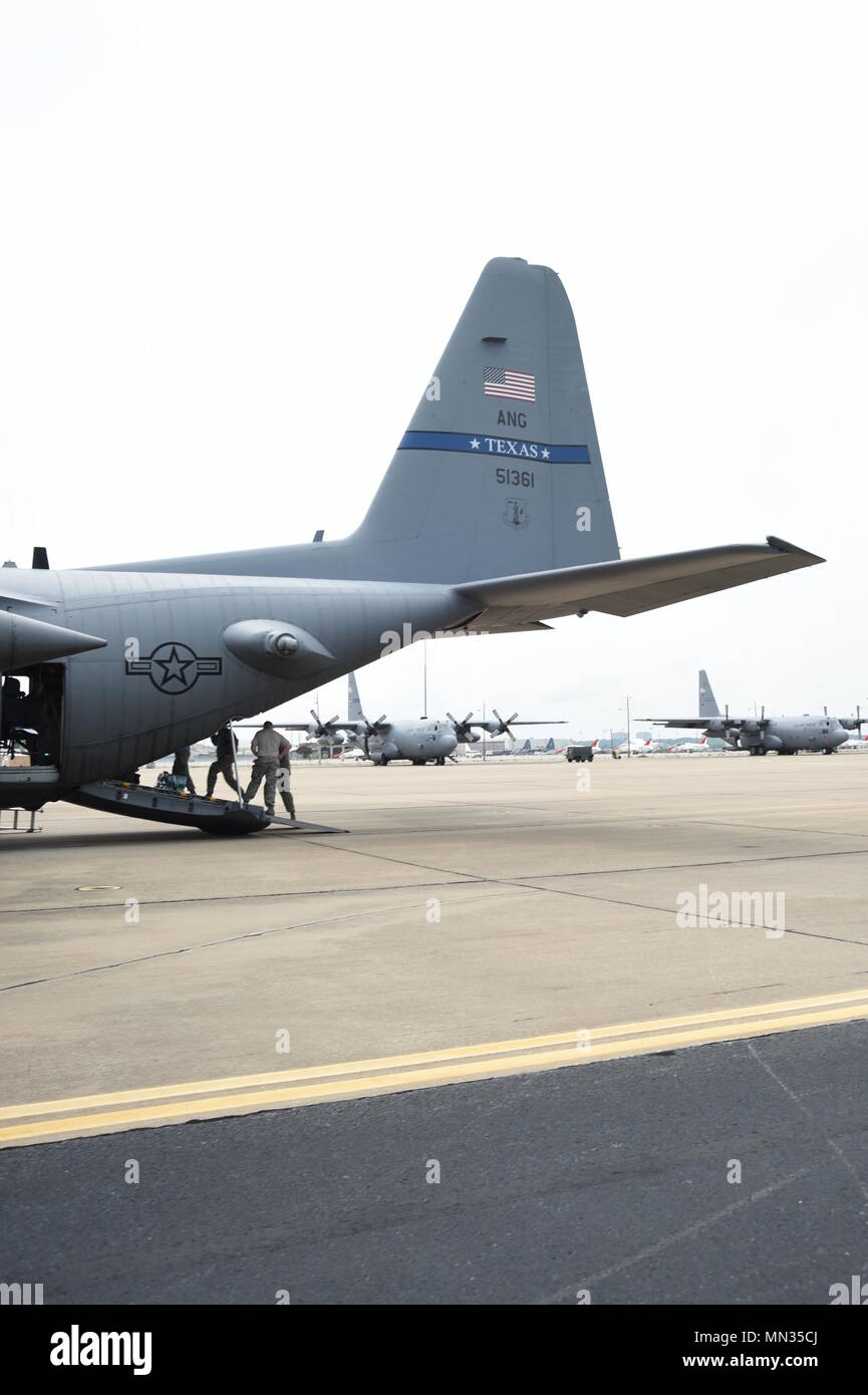 136th aw hi-res stock photography and images - Alamy