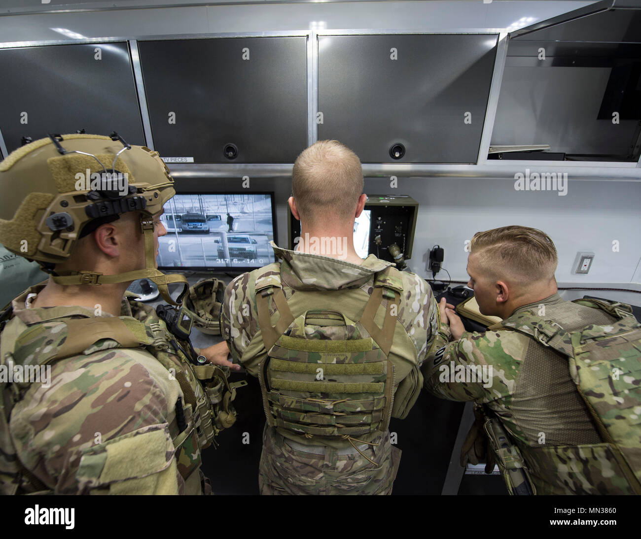 U.S. Air Force Staff Sgt. Brian Vosper, from left, team leader, Senior ...