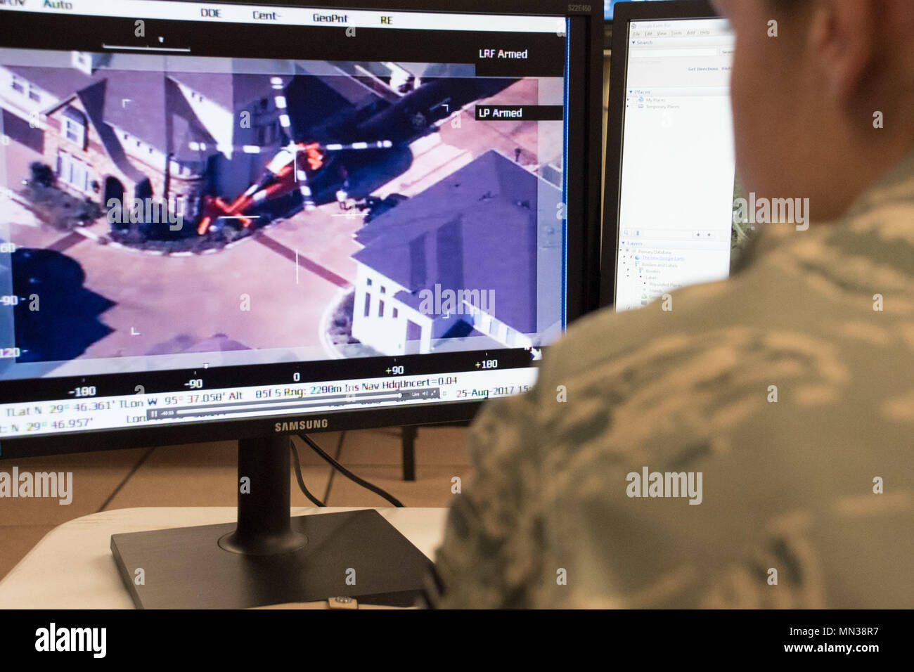 Computer analysis response team hi-res stock photography and images - Alamy