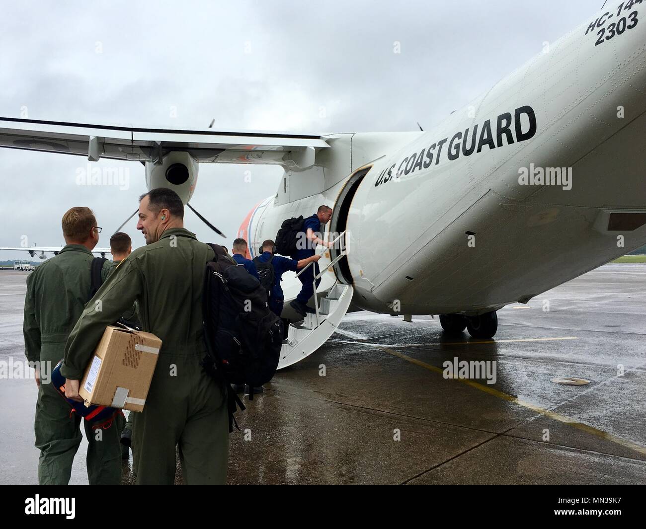 Coast guard forward operating hi-res stock photography and images - Alamy