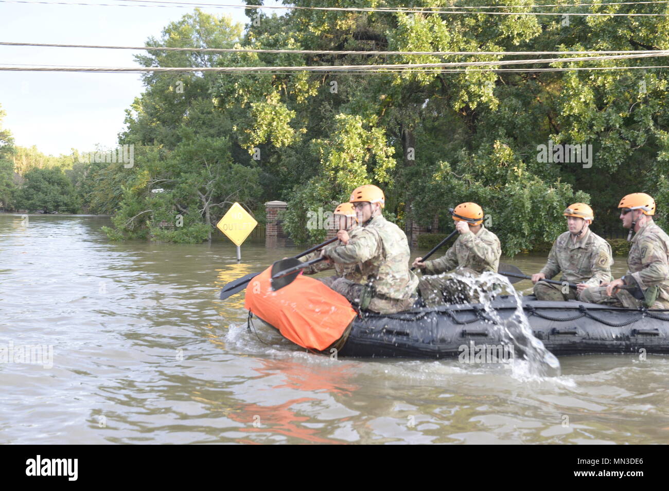 Texas Army National Guard conducted rescue reconnaissance in Katy ...