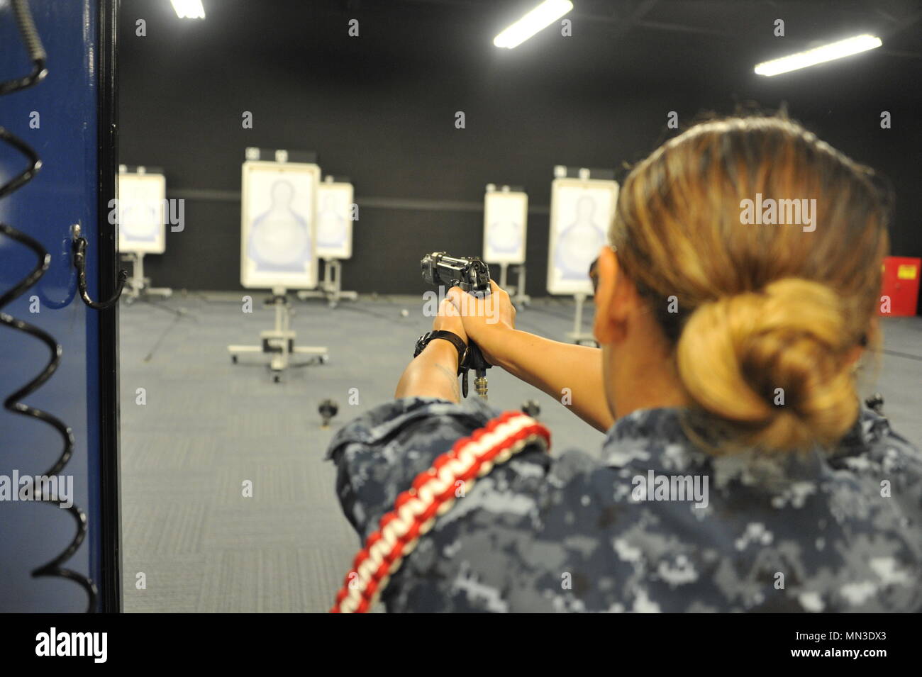 170829-N-SL853-054 GREAT LAKES, Il. (August 29, 2017) First class petty ...