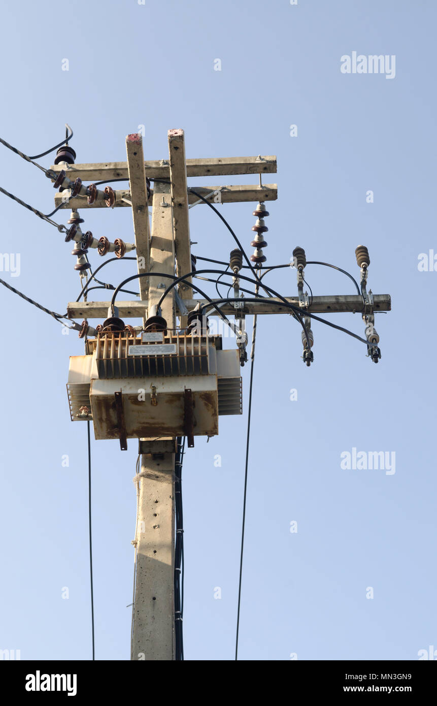 Grounding system transformer hi-res stock photography and images - Alamy