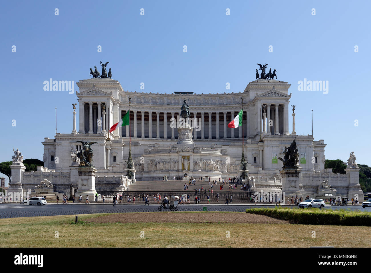 The white marble Victor Emmanuel II Monument or Vittoriano which ...