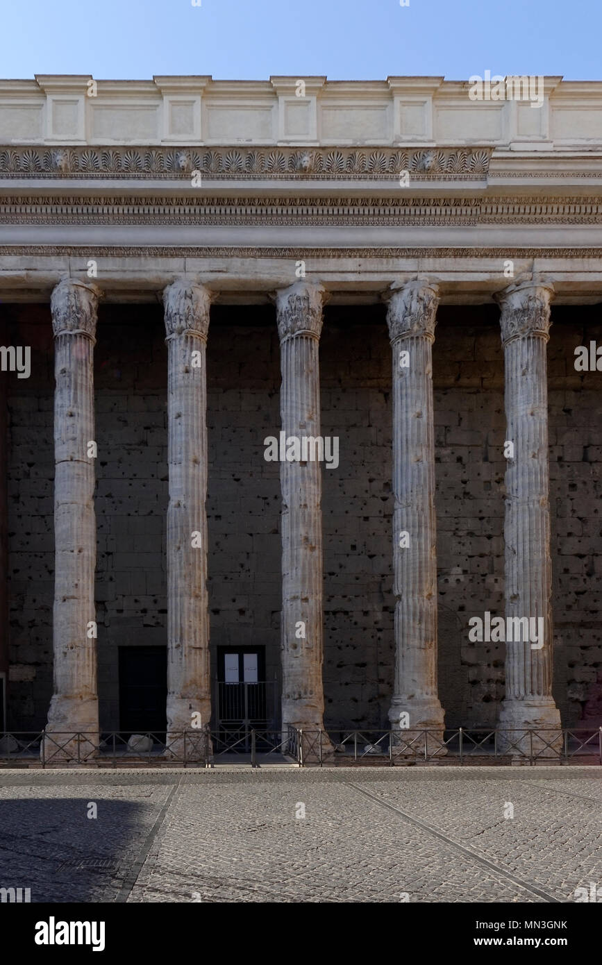 Hadrian Building Rome Hadrian Transforms The Pantheon Into A Timeless