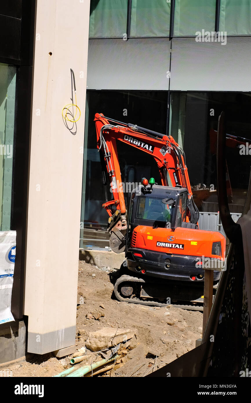 Construction digger on York Street London Stock Photo - Alamy