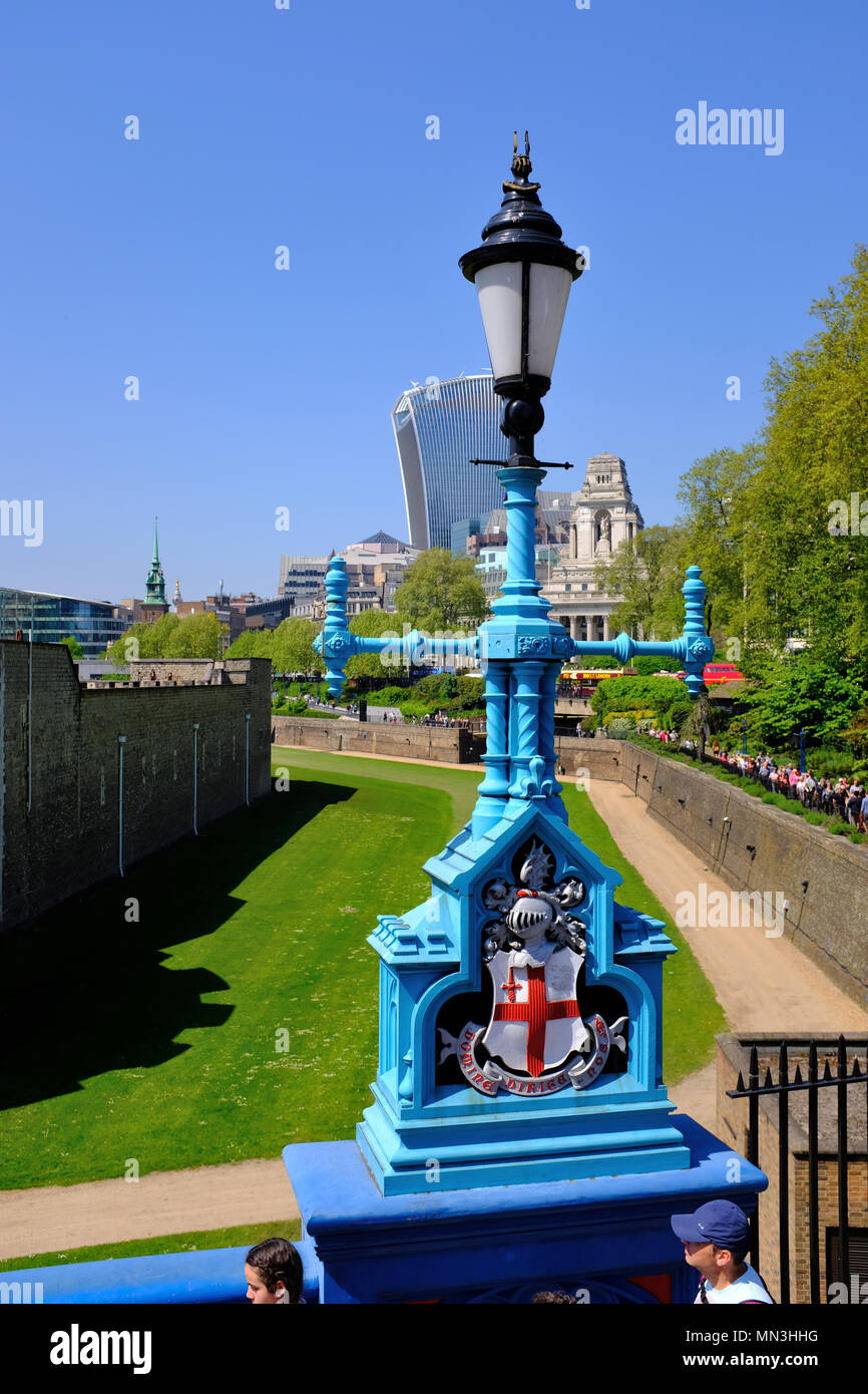 Victorian Lamp Post High Resolution Stock Photography and Images - Alamy