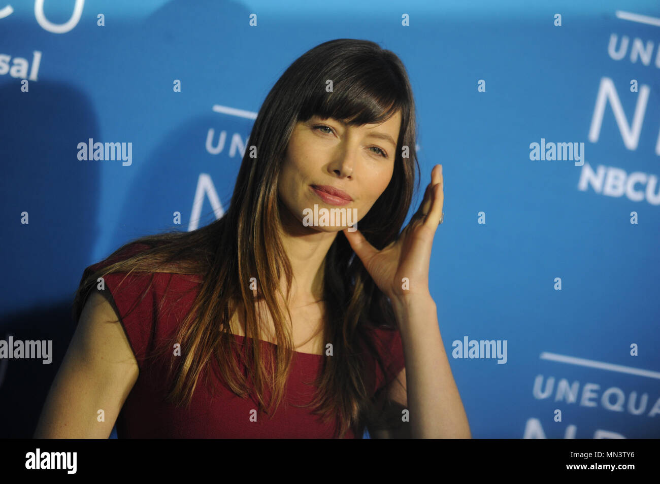 Jessica biel 2017 nbcuniversal hi-res stock photography and images - Alamy