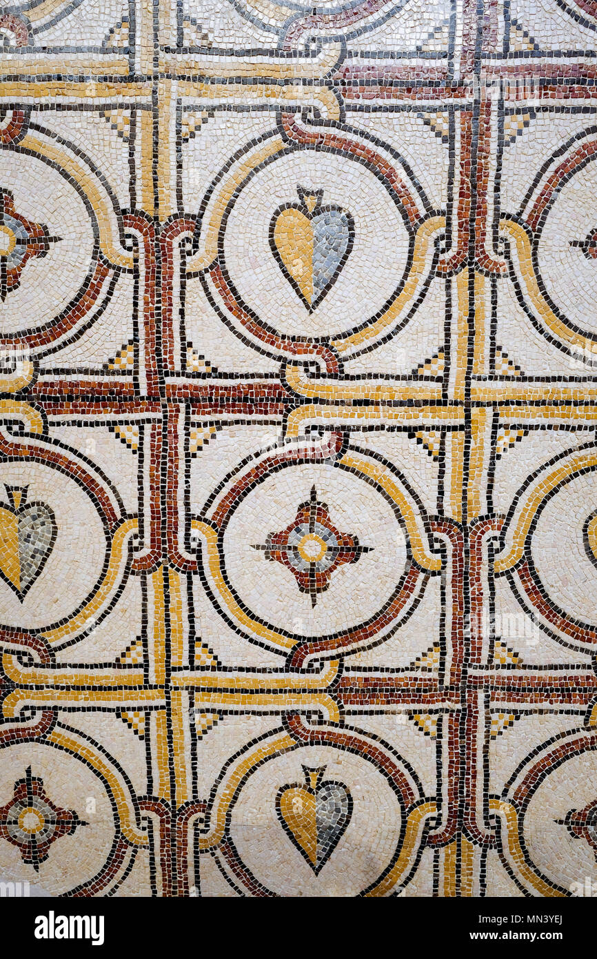 Ancient mosaic pattern in Mount Nebo church Stock Photo - Alamy