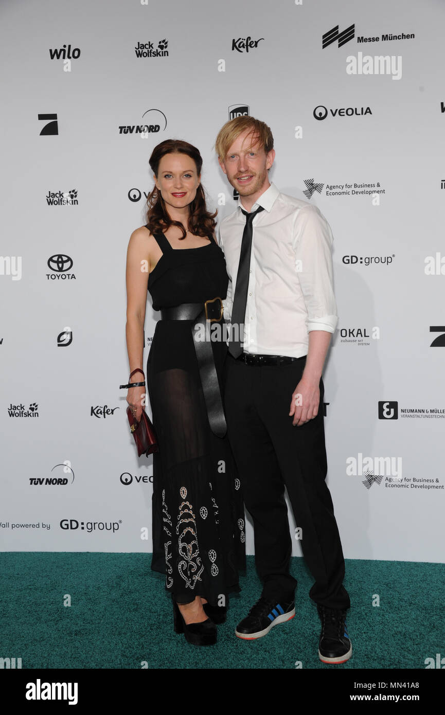 13 May 2018, Germany, Munich: The actors David Zimmerschied and Sina ...