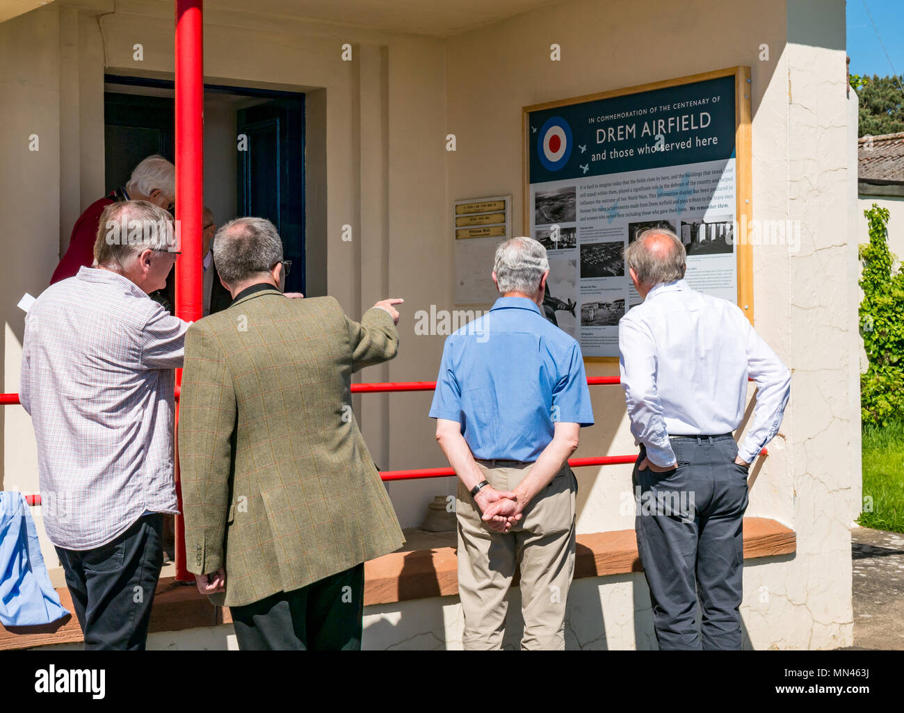 Drem lighting system hi-res stock photography and images - Alamy