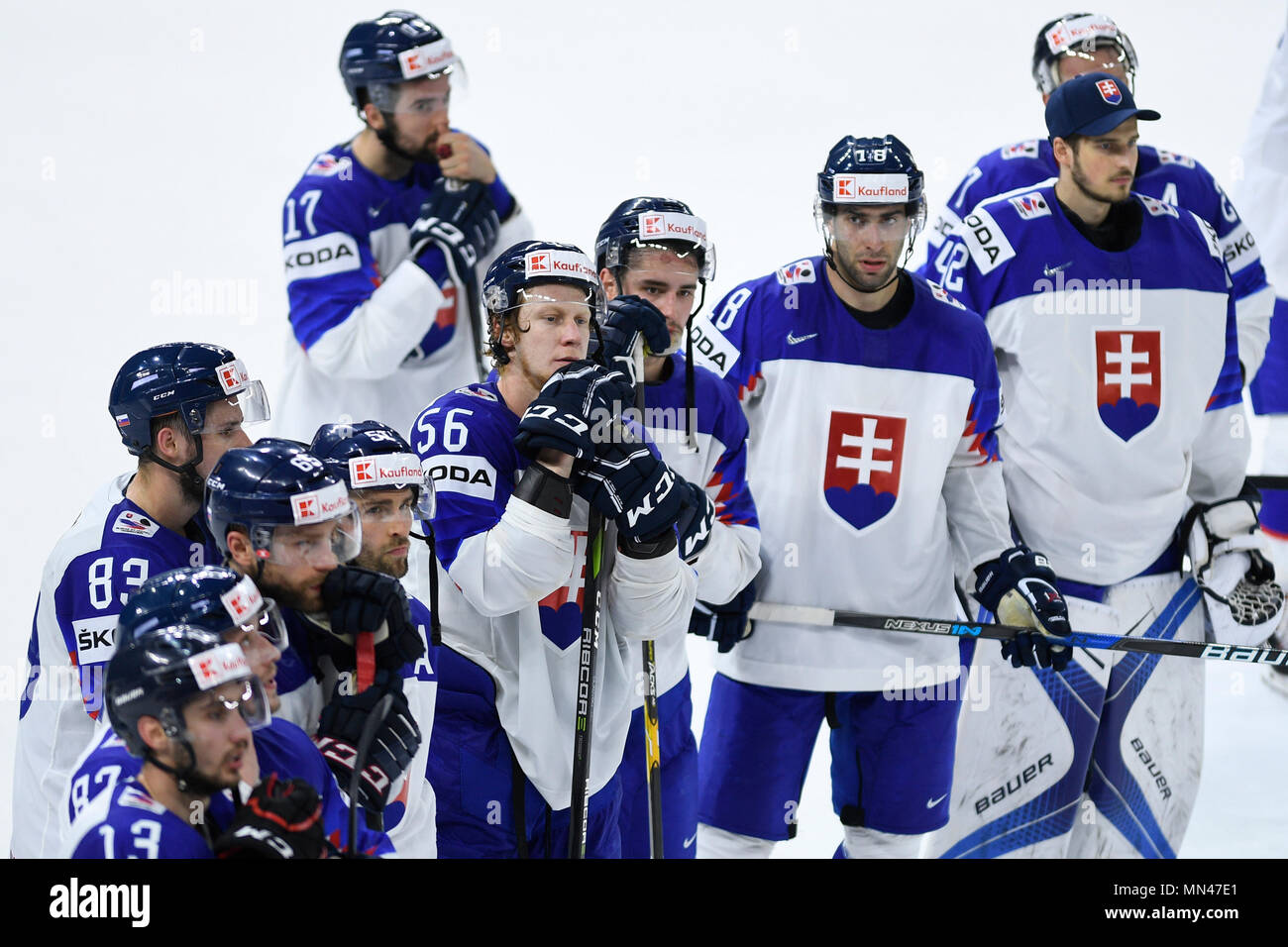 Hockey players sad hi-res stock photography and images - Alamy