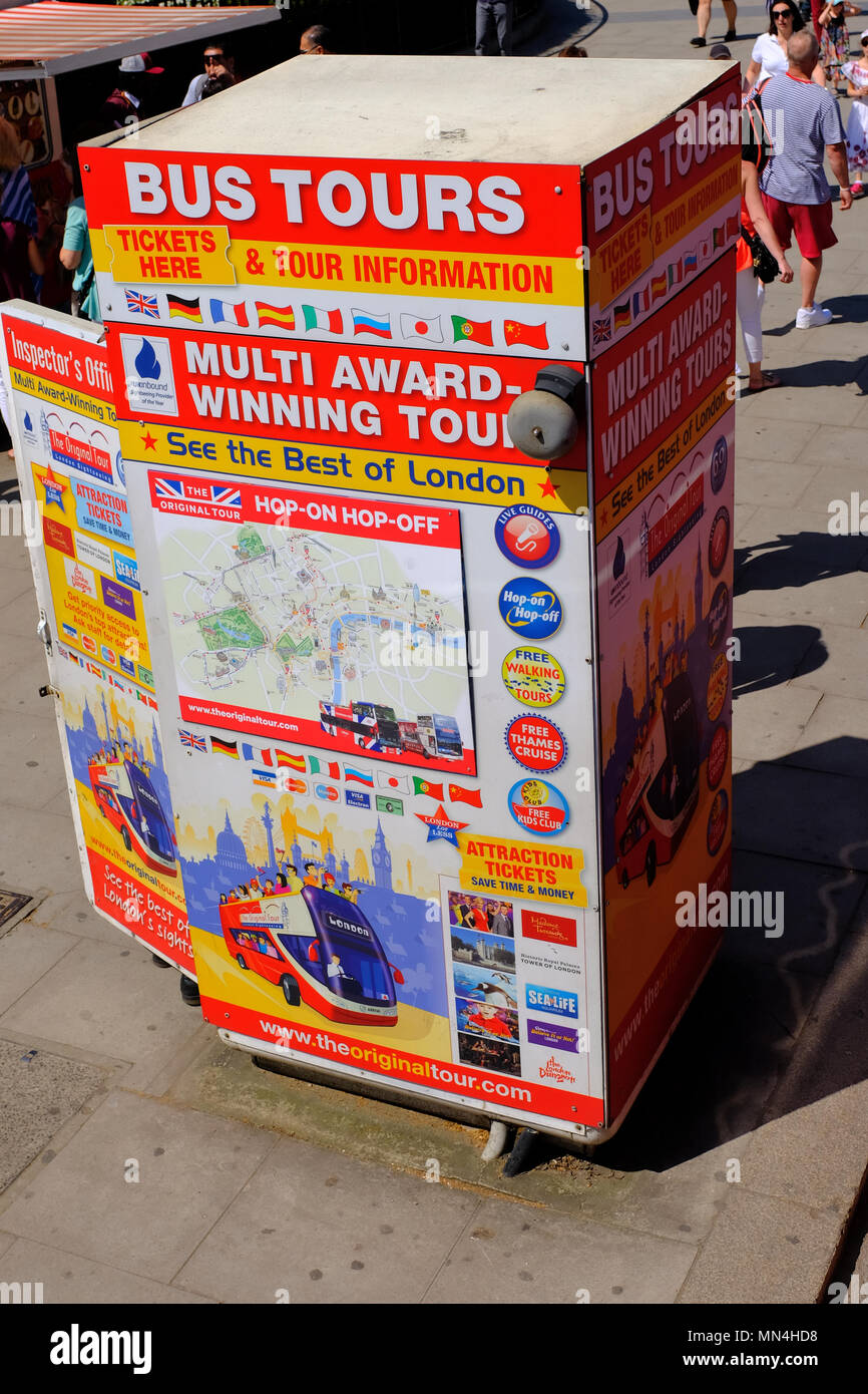 Bus Sightseeing tour ticket seller at Hyde Park London Stock Photo - Alamy