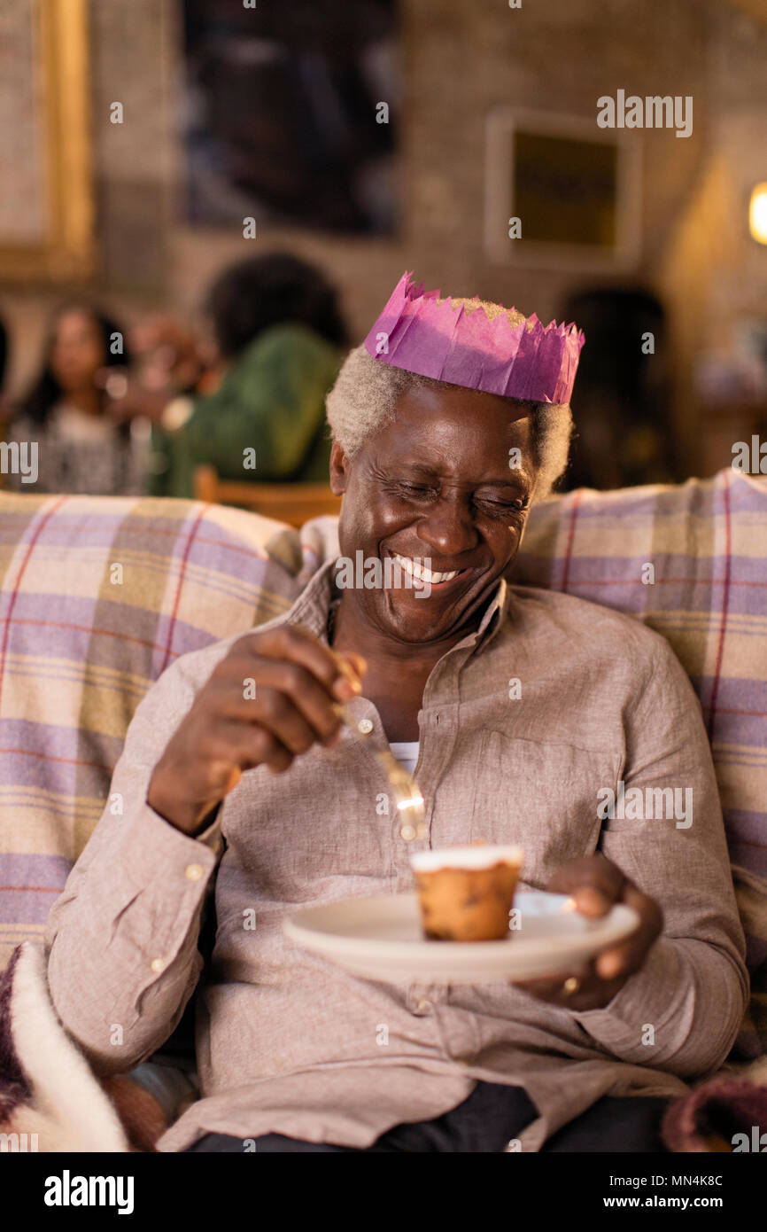 Man holding crown hi-res stock photography and images - Alamy