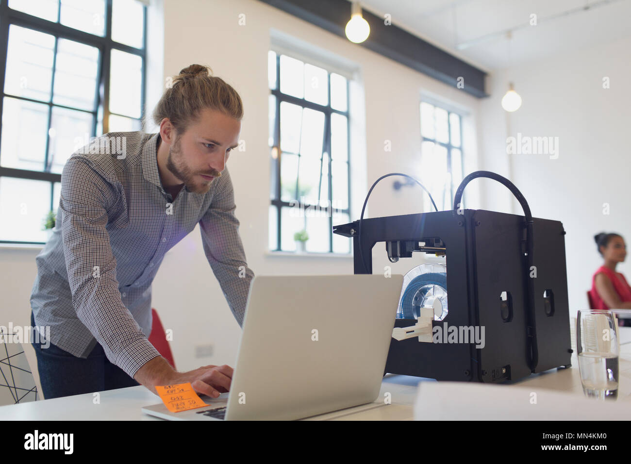 Working 3d printer hi-res stock photography and images - Alamy