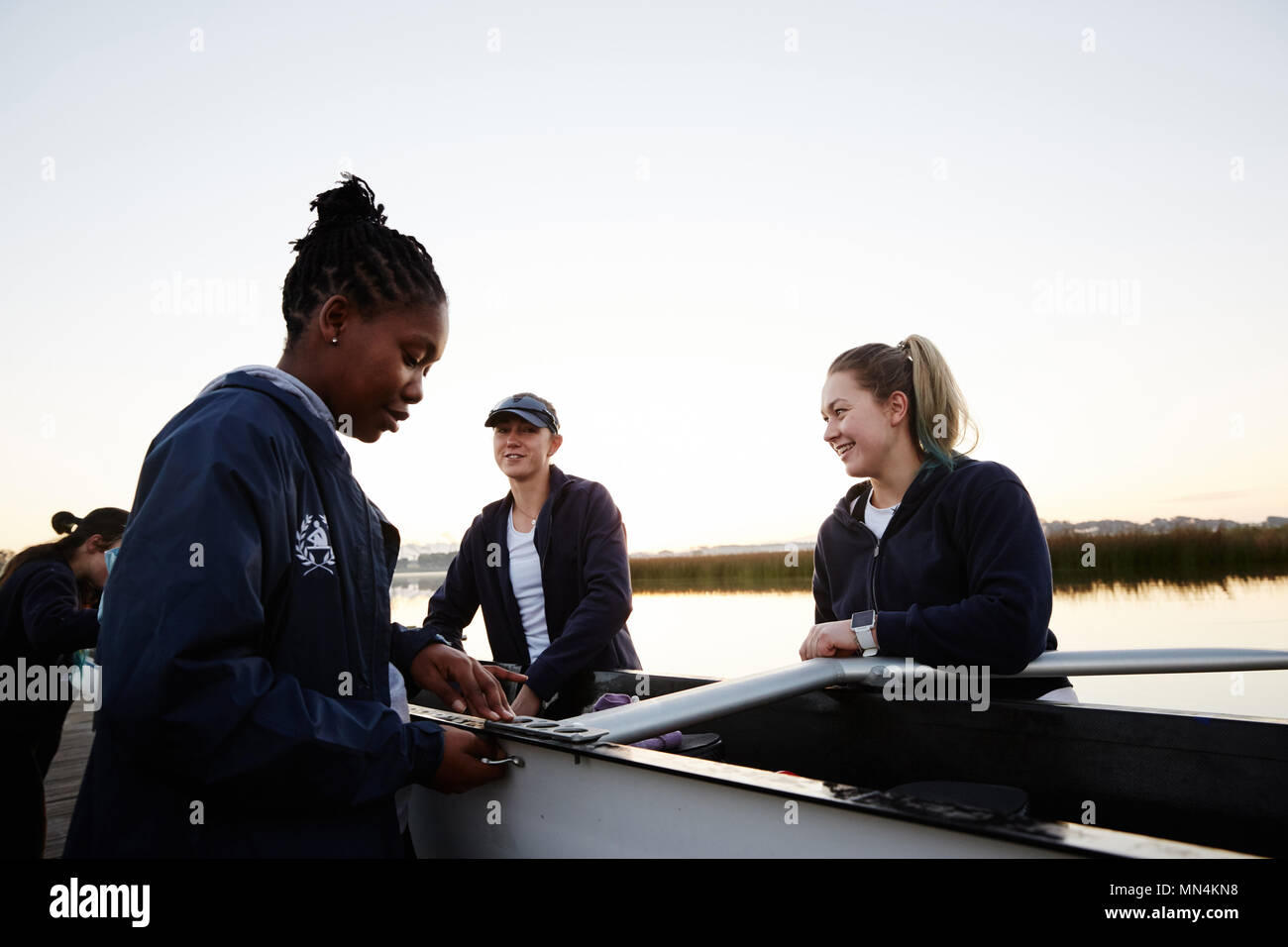 Female rowers hi-res stock photography and images - Alamy