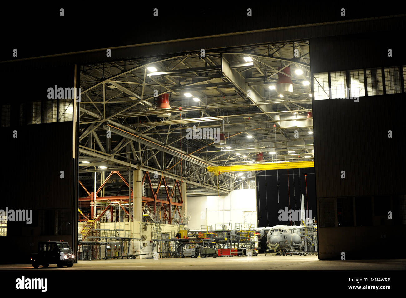 Airmen from the 19th Maintenance Squadron Reclamation and Repair ...