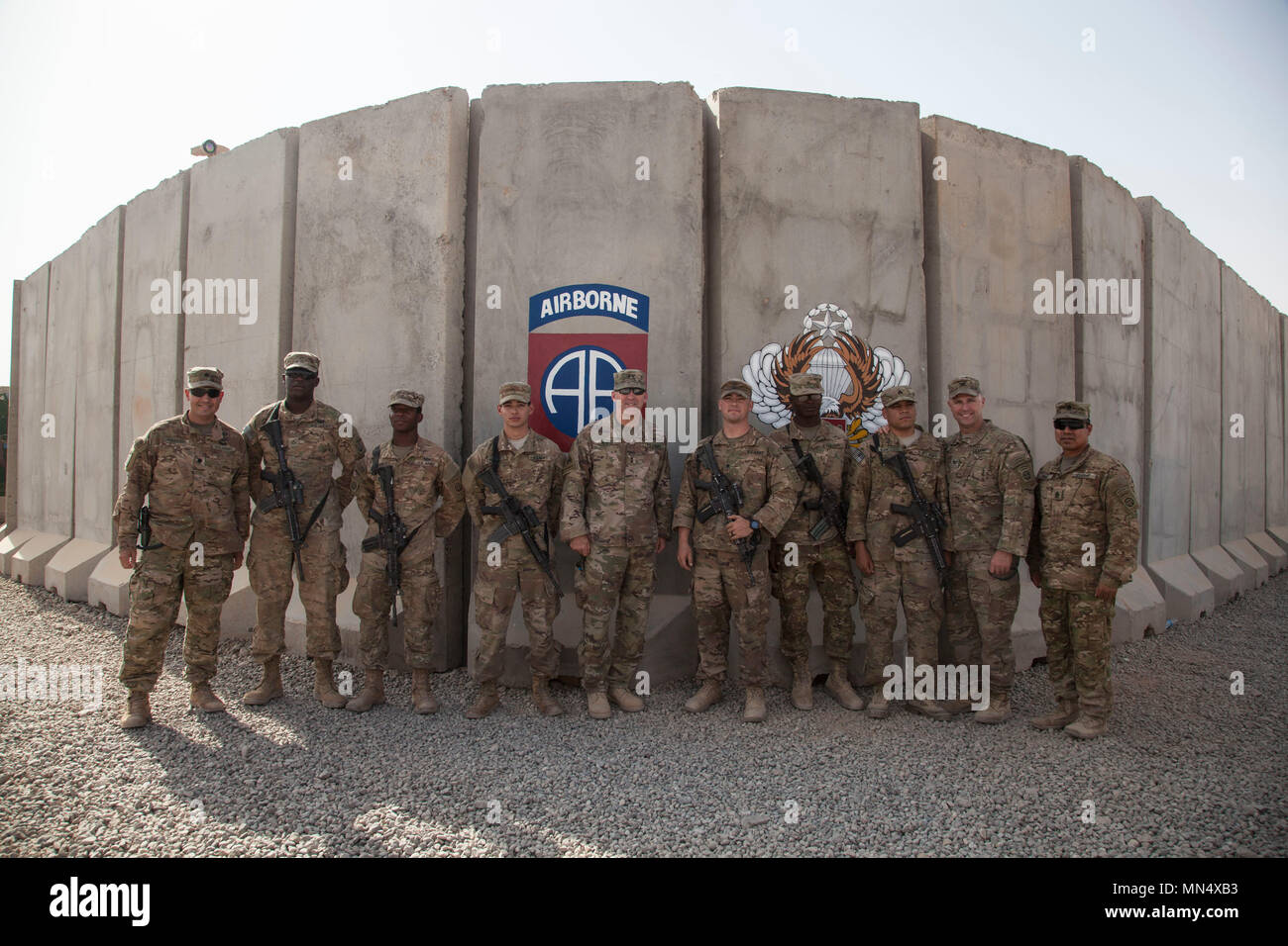 U.S. Army Maj. Gen. Robert White (center), commanding general of ...