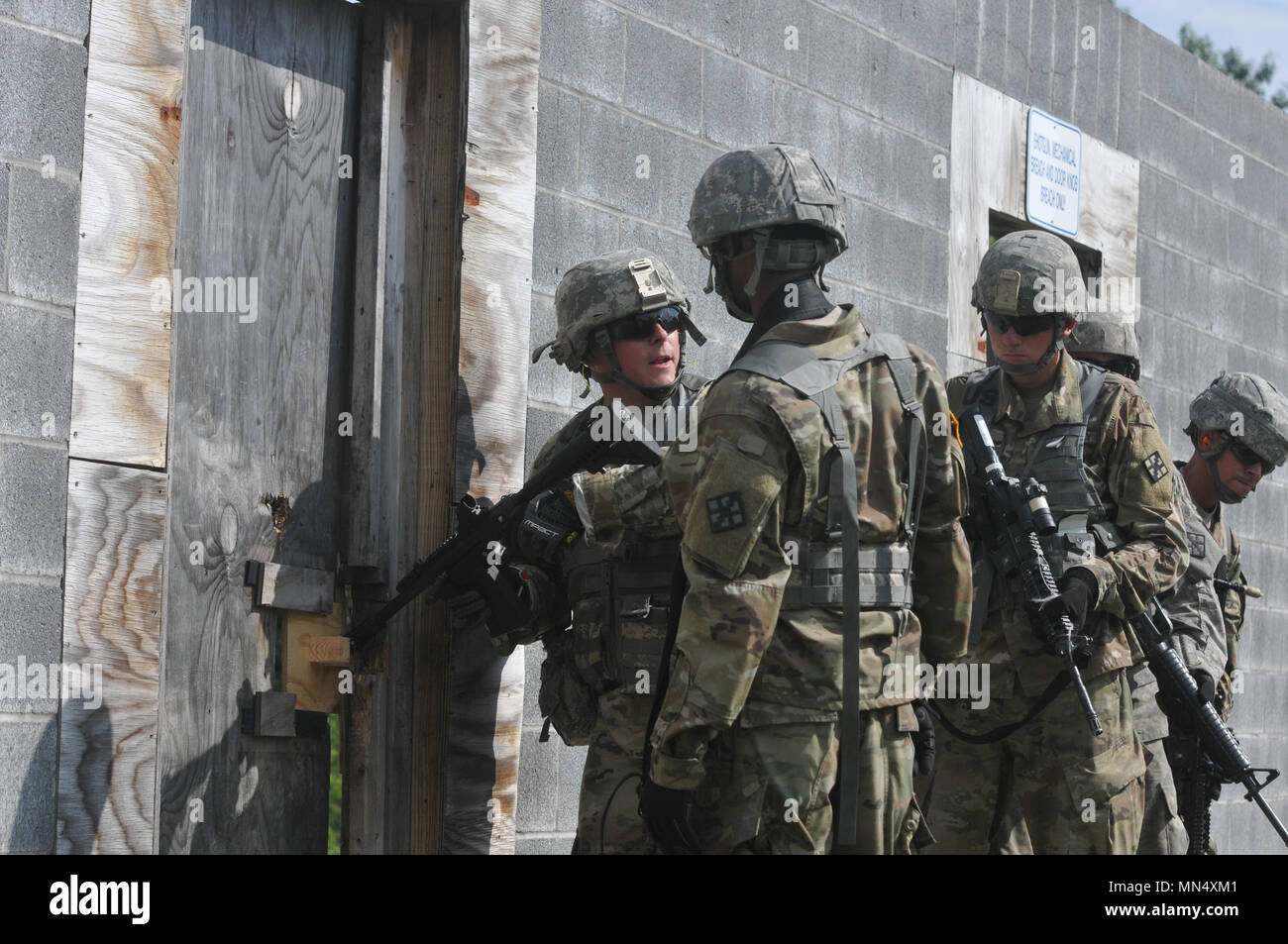 U.S. Army Reserve Sgt. 1st Class Justin Carman with the 420th Engineer ...