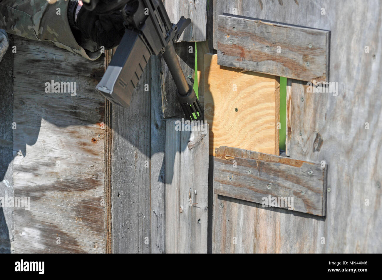 A U.S. Army Reserve Soldier in the 420th Engineer Company, 458th ...