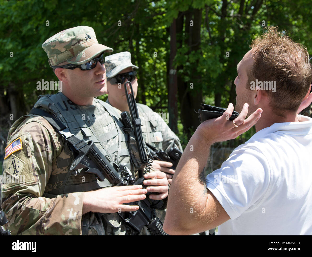 Sgt. Brian Mohr, left, from D Company, 175th Infantry Regiment ...