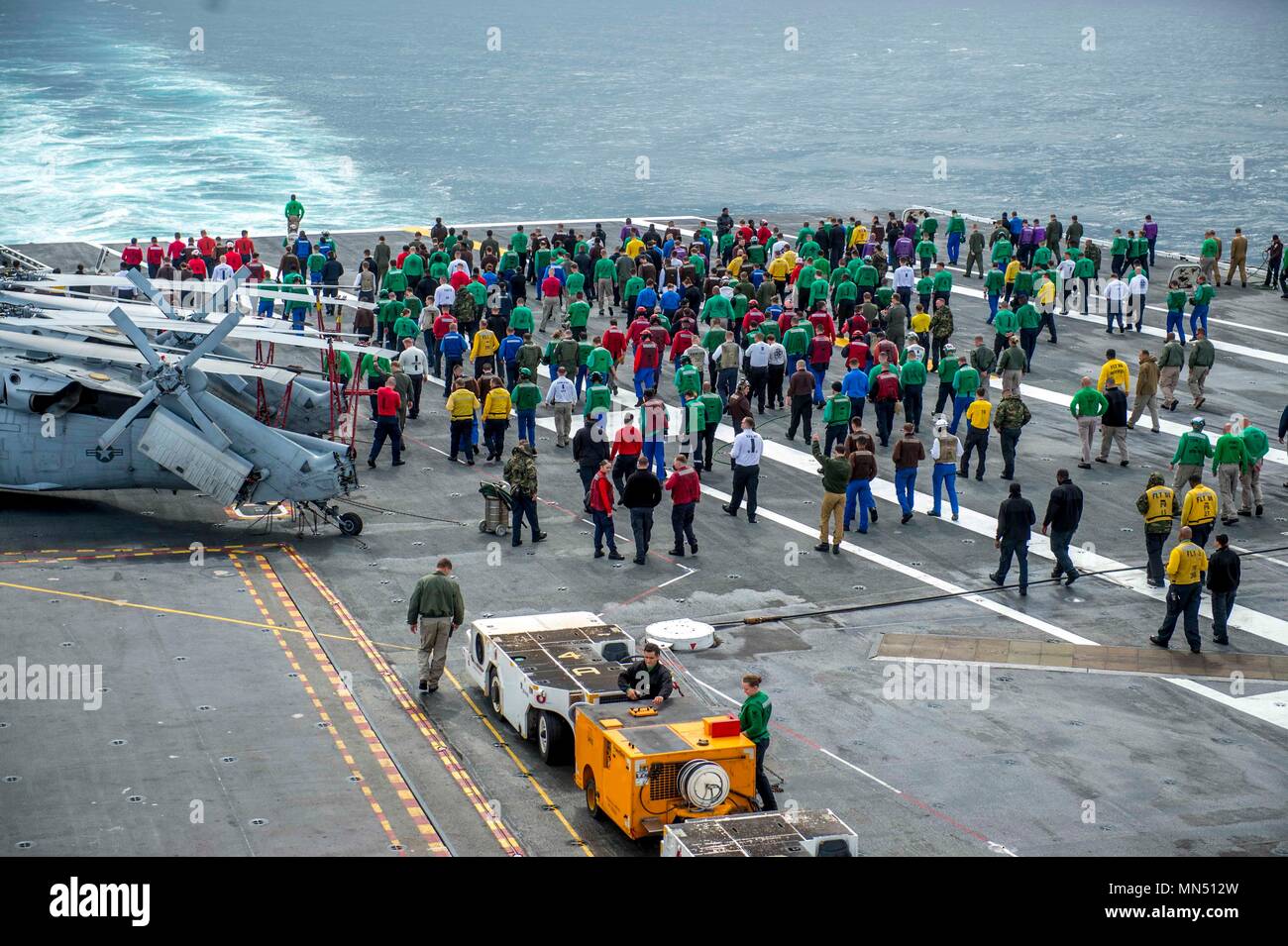 180508-N-NG136-0121 ATLANTIC OCEAN (May 8, 2018) U.S. and French ...
