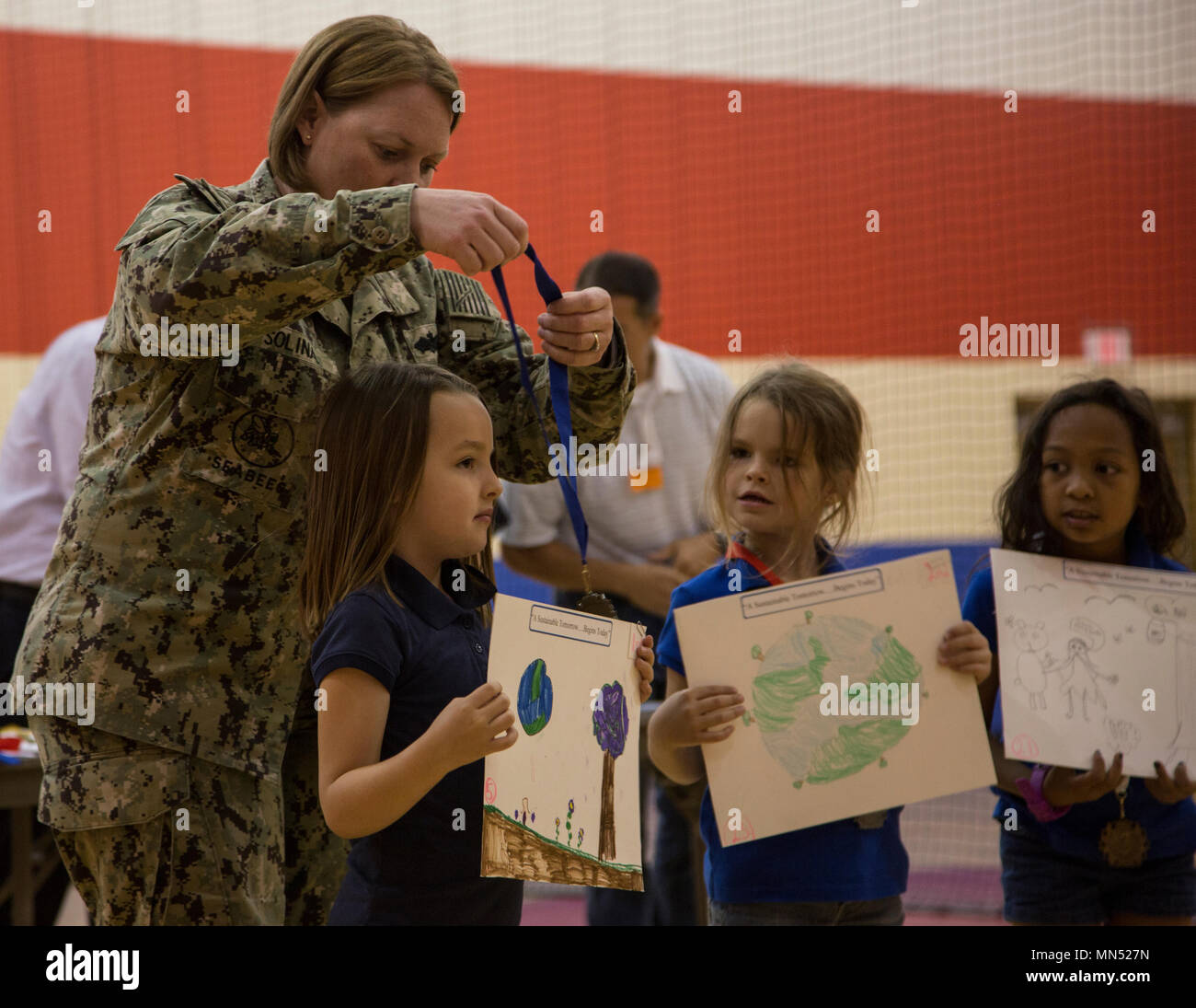 The children of Marine Corps Air Station (MCAS) Yuma service members ...
