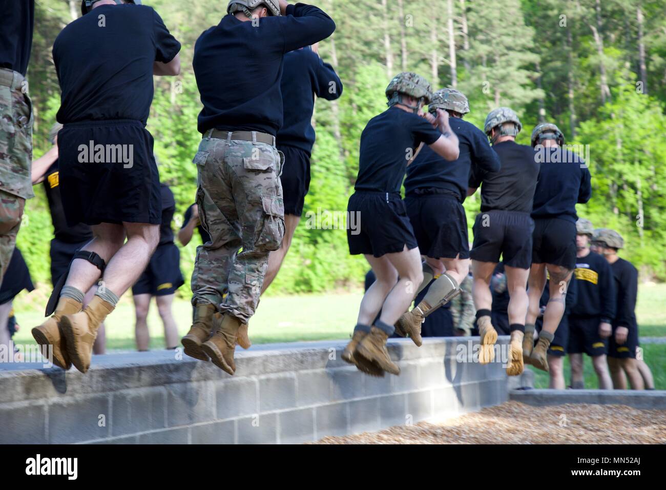 5th ranger training batalion hi-res stock photography and images - Alamy