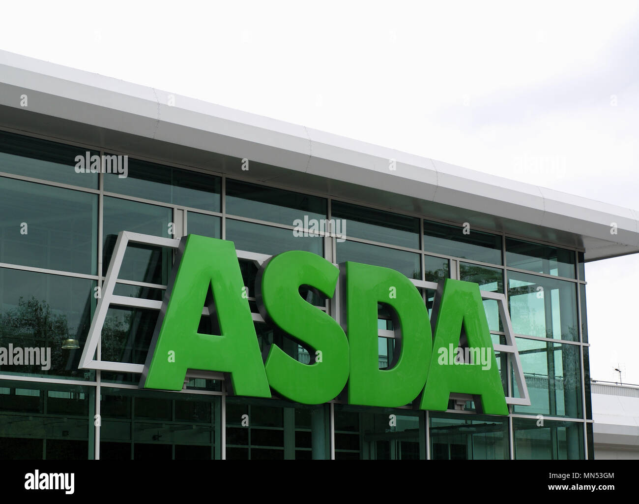 Asda supermarket offer hi-res stock photography and images - Alamy