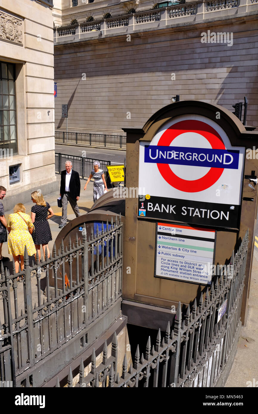 Bank station tunnel hi-res stock photography and images - Alamy