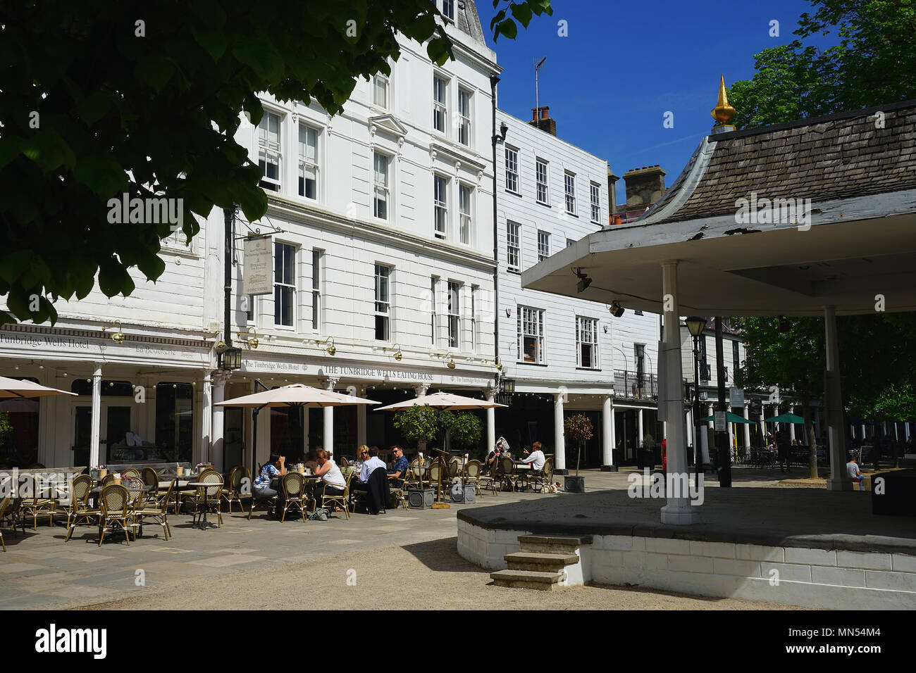 The Upper Pantiles, Tunbridge Wells Stock Photo - Alamy