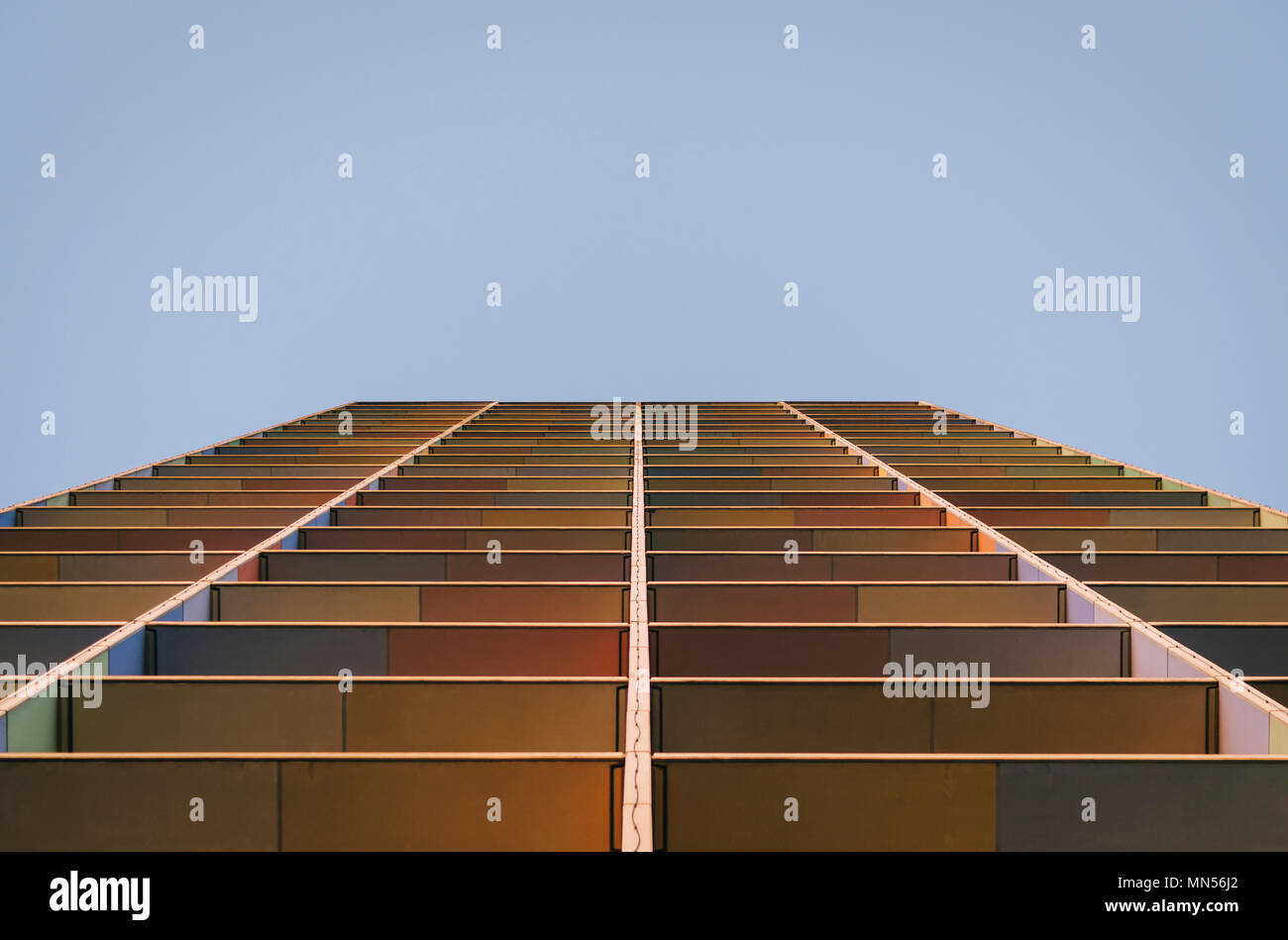 Side of high-rise building Stock Photo - Alamy