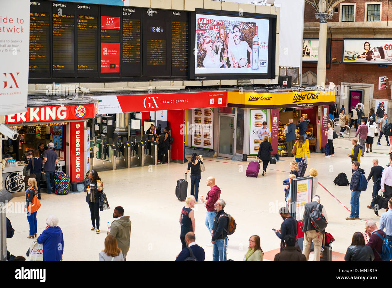 London train station Stock Photo - Alamy