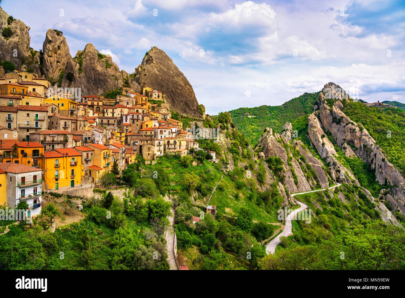 Castelmezzano Italy Stock Photos & Castelmezzano Italy Stock Images - Alamy