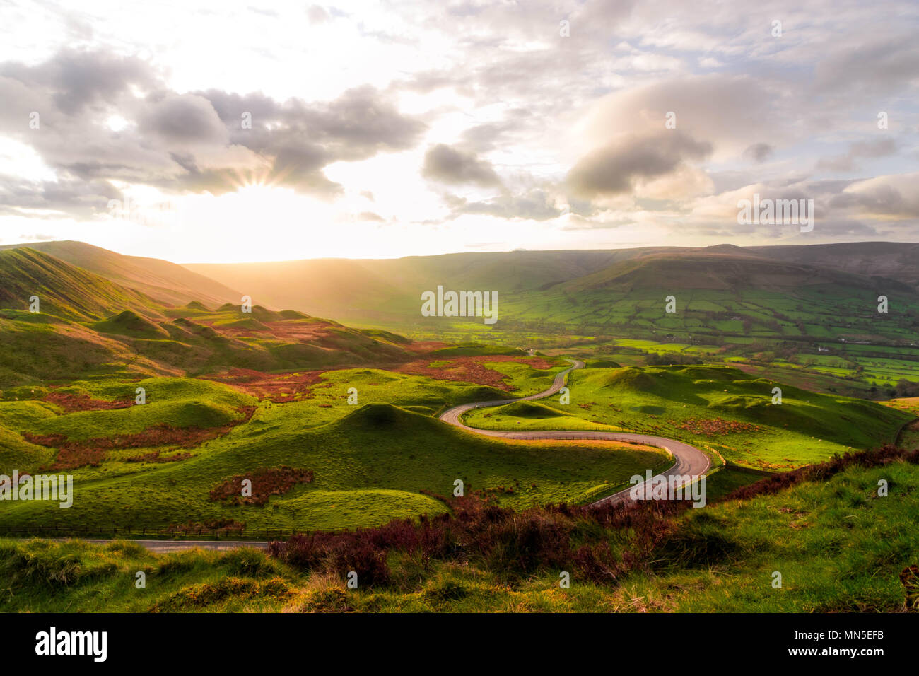 Mam tor sunset hi-res stock photography and images - Alamy