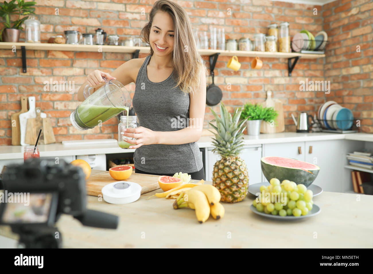 Food vlogger in the kitchen Stock Photo - Alamy
