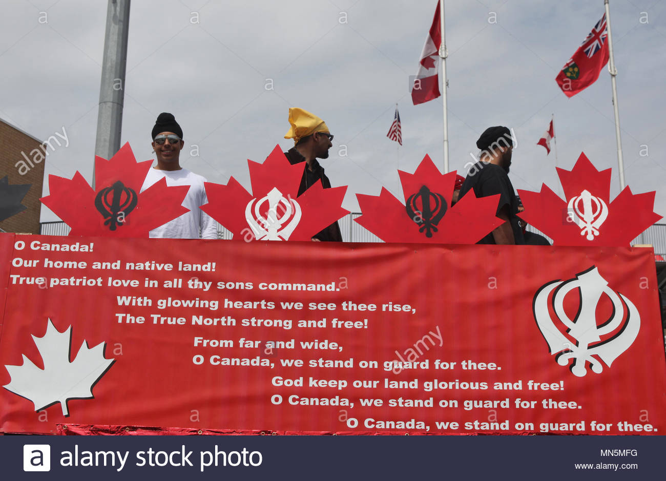 Khanda Sikh Emblem High Resolution Stock Photography and Images - Alamy