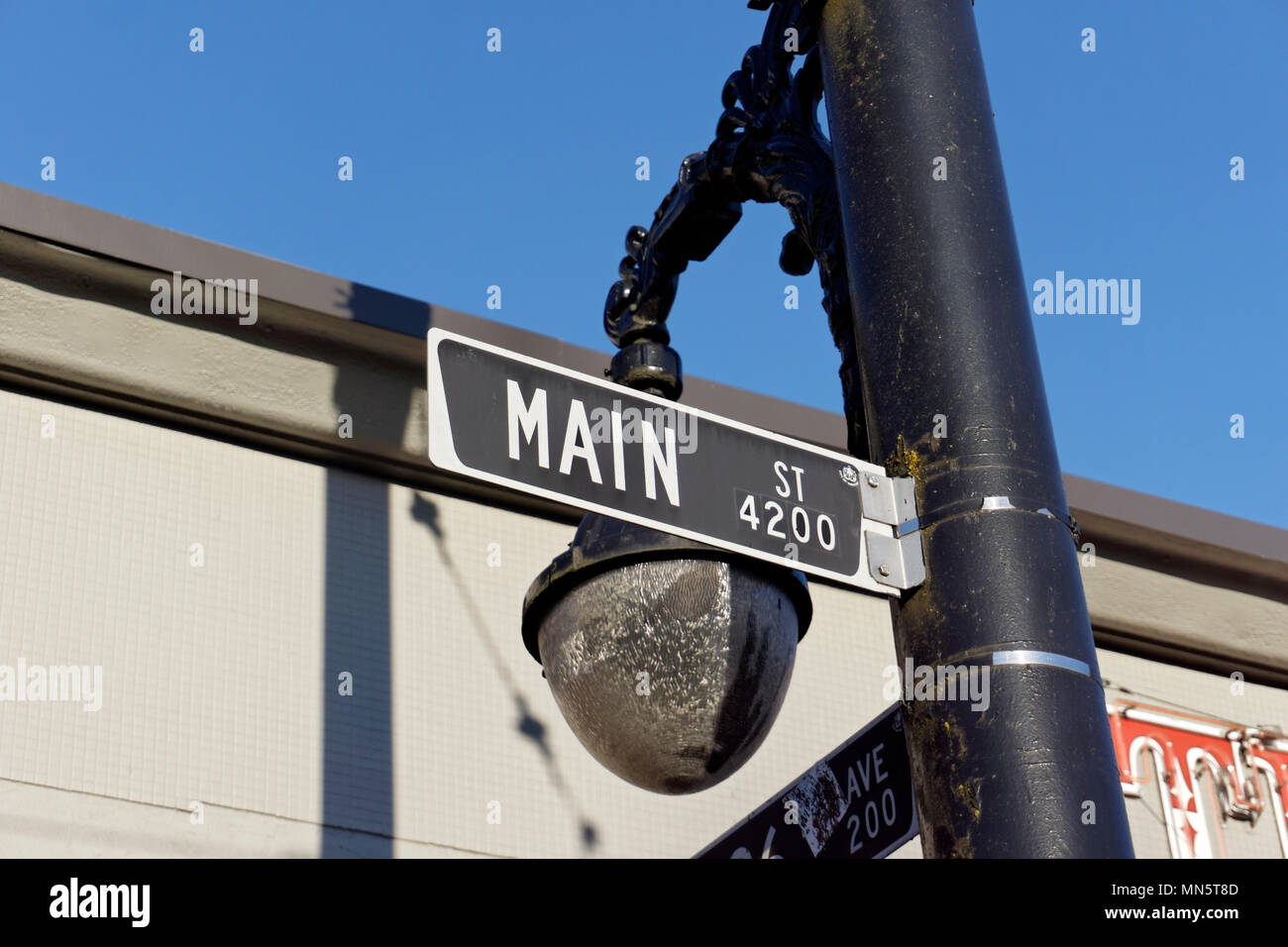 Neighbourhoods hi-res stock photography and images - Alamy