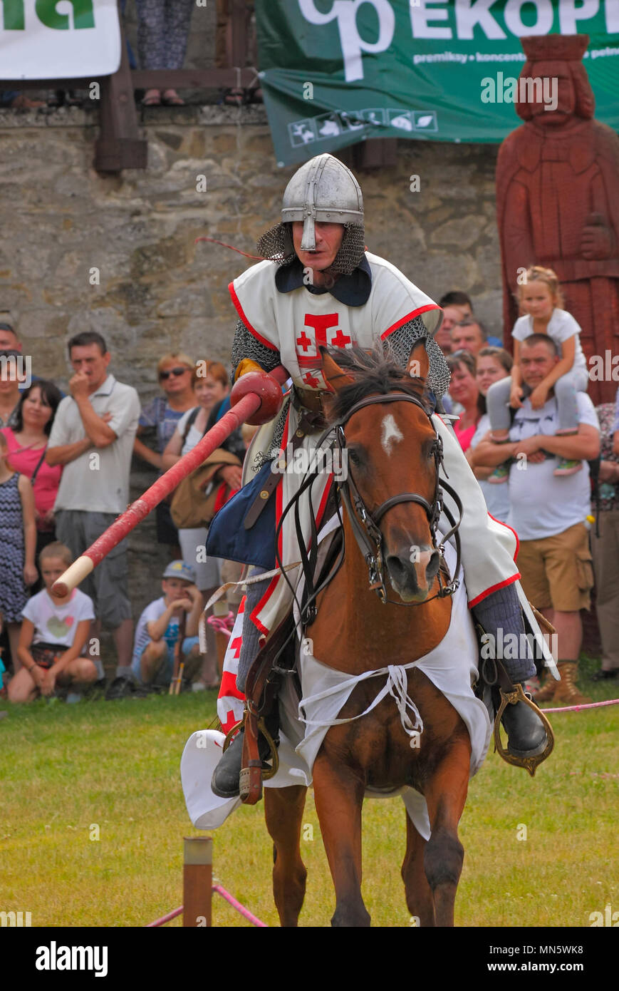 Knight demonstration of a fight and riding techniques. "Knight's ...