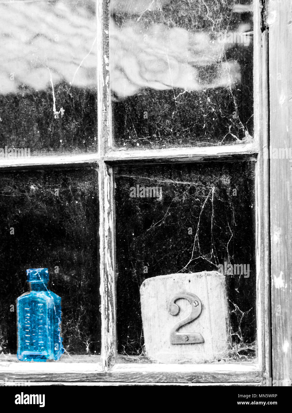 Visible through windows hi-res stock photography and images - Alamy