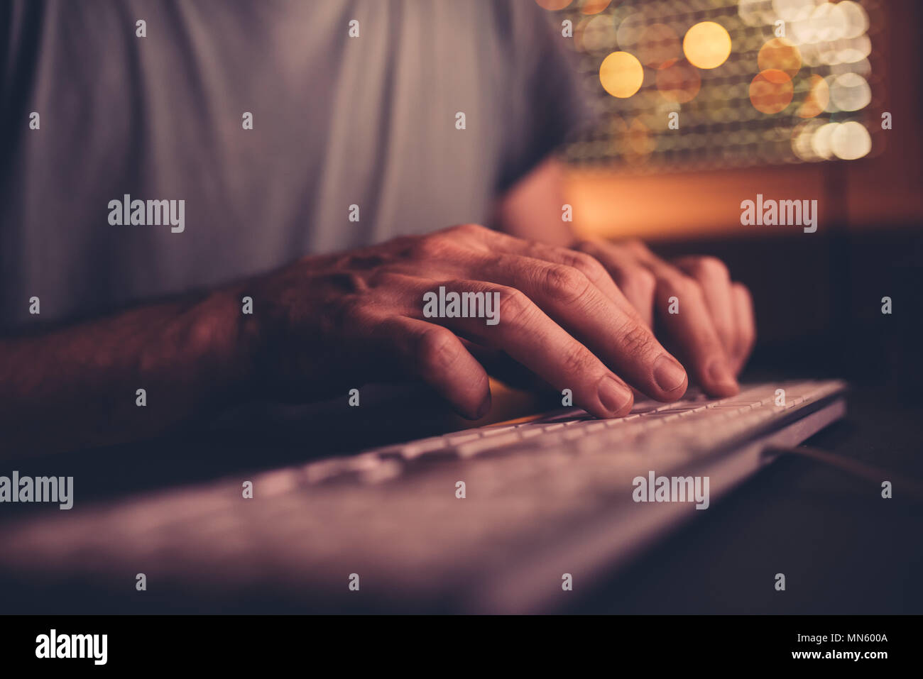 Hands type hi-res stock photography and images - Alamy