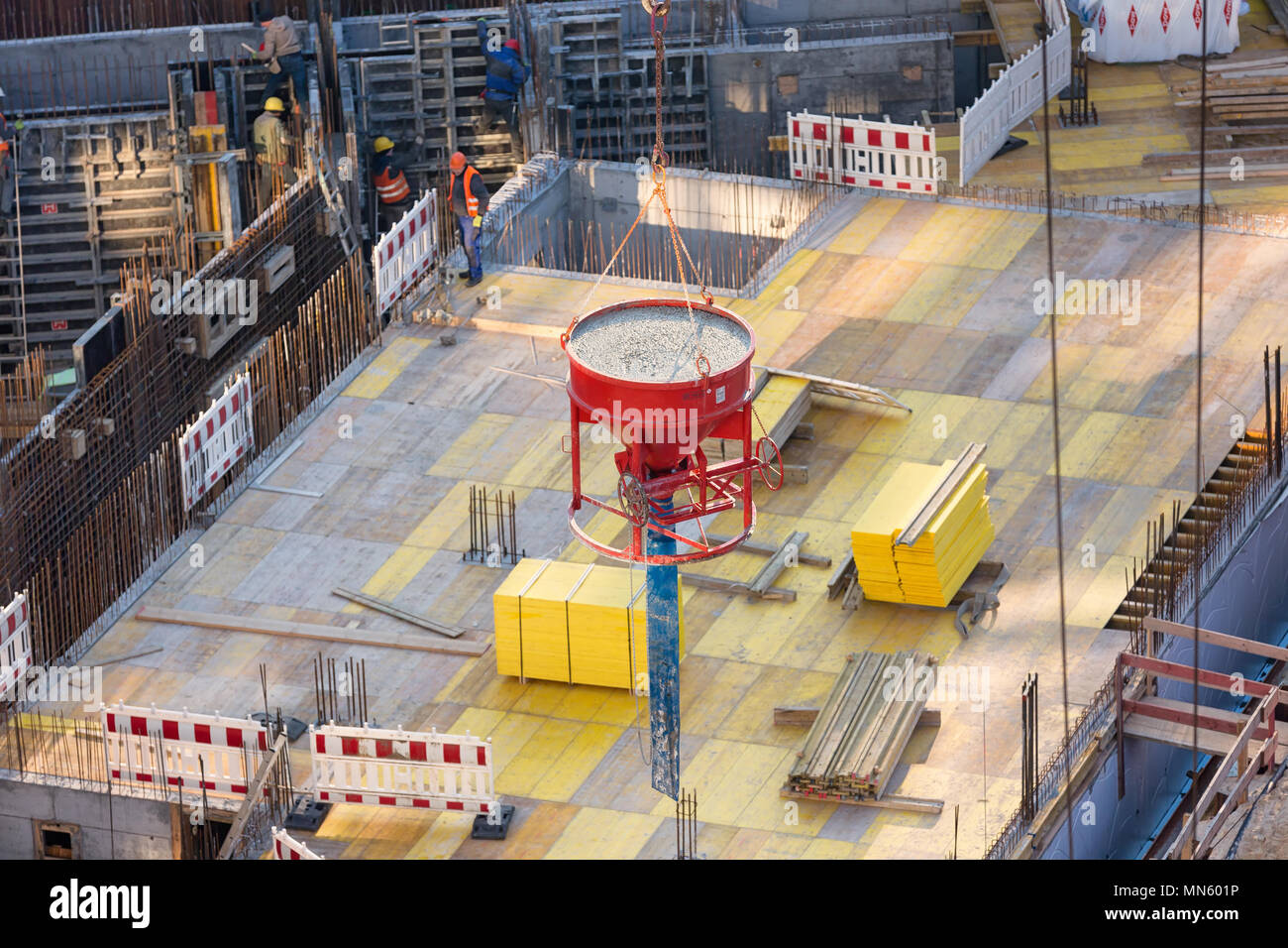 Concrete hopper hi-res stock photography and images - Alamy