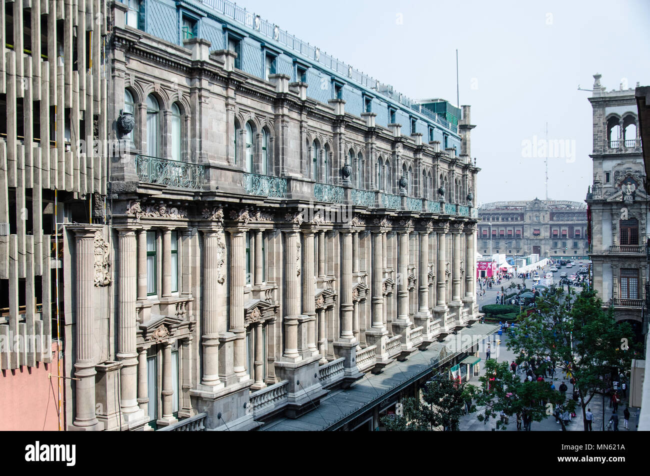 Building facade mexico city hi-res stock photography and images - Alamy